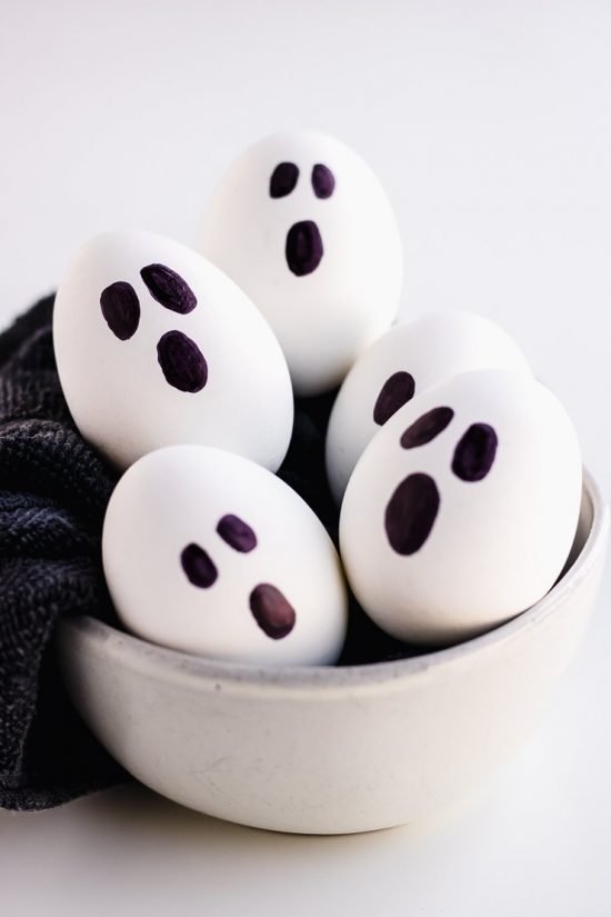 Healthy Halloween Snacks (Boiled Egg Ghosts!)