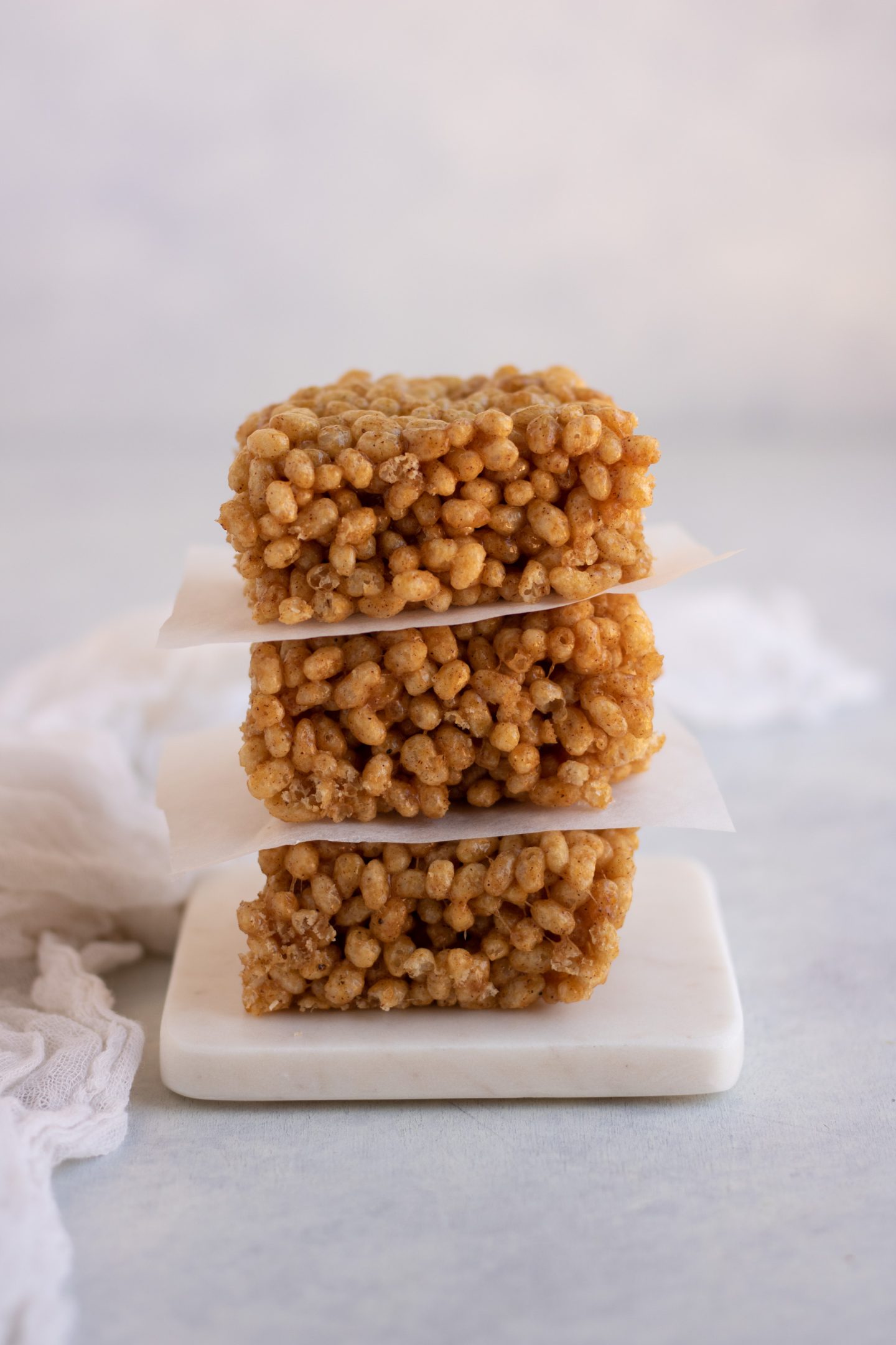 Pumpkin Spice Rice Krispie Treats (Easy Recipe!)